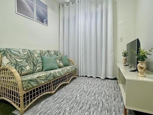 Apto. com 2 dts. no Guaruja a venda