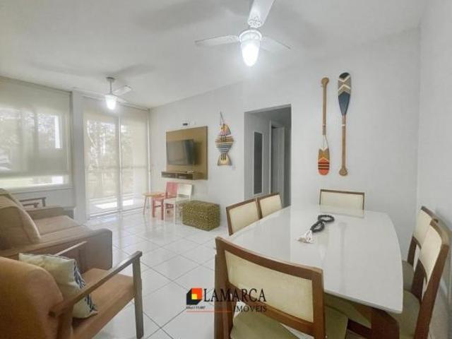 Apto. com 2 dts. no Guaruja a venda