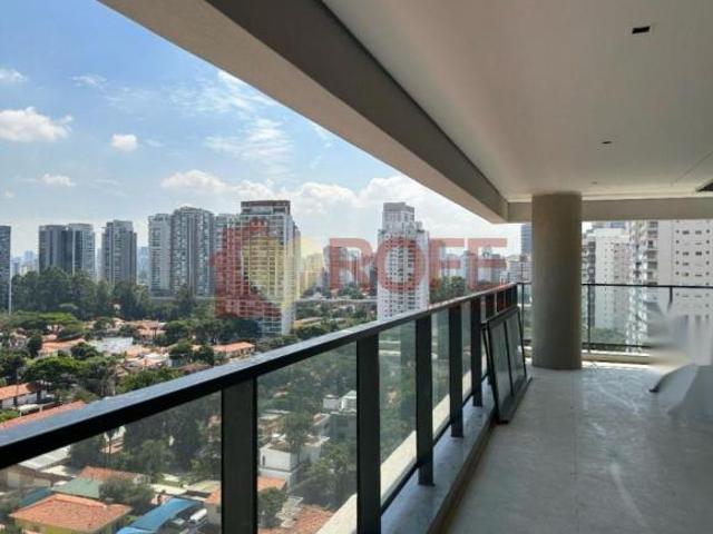 Apto com 3 dormitórios à venda, 205 m² por R$ 2.2k Brooklin São Paulo/SP