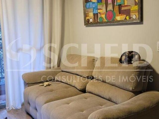 Apto com 3 dormitórios sendo 1 suíte e 2 vagas à venda na rua Duque Costa no Jardim Marajoara