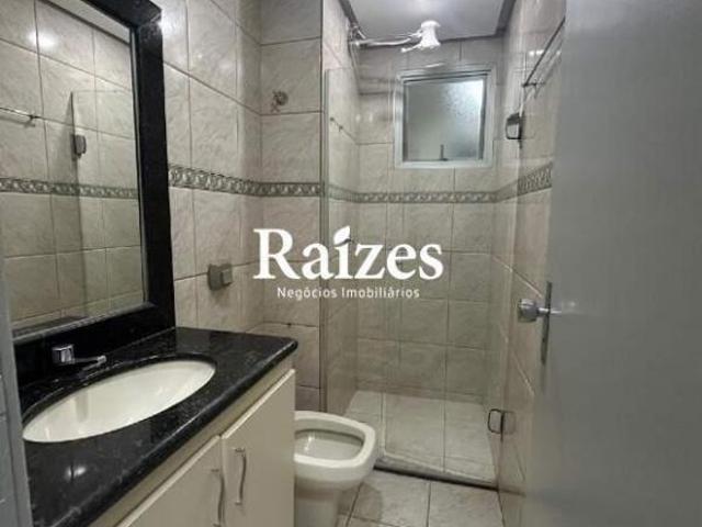 Apto com 3 quartos sendo 1 suíte no Lagoinha