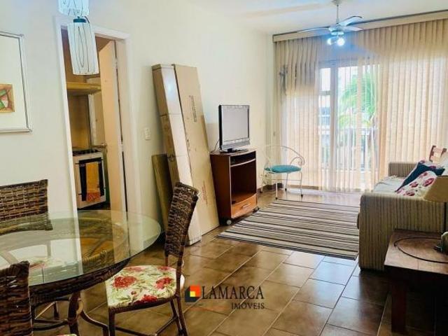 Apto. com um quarto a venda no Guaruja