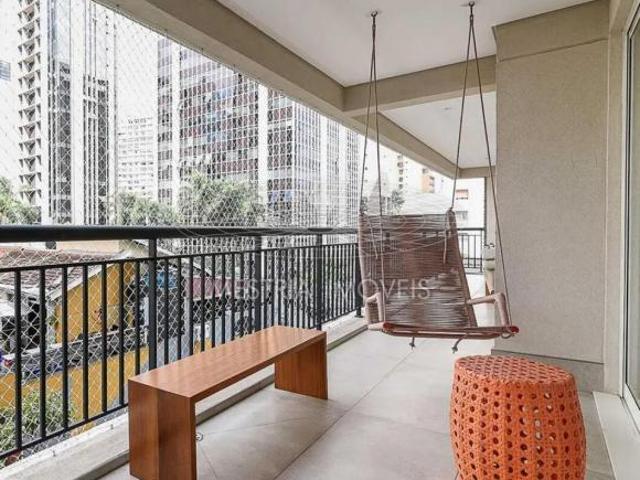 Apto com design contemporâneo no Itaim Bibi | Com 170m² | 2 suítes | 3 vagas | De puro estilo!