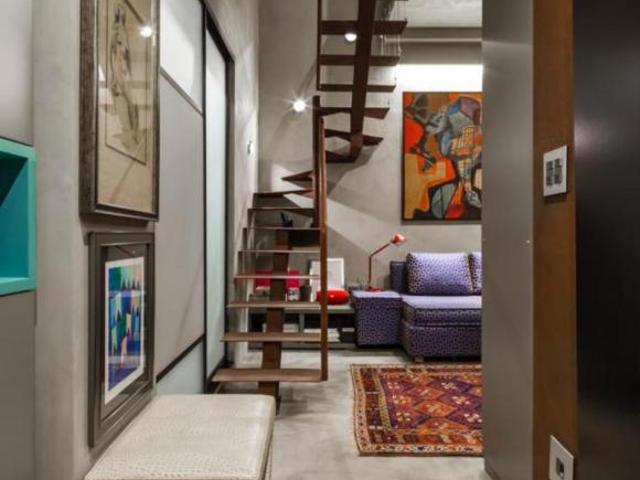 Apto com Mezanino 45m² 1 quarto – 2 banheiros – 1 vaga Vila Olimpia