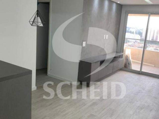 Apto com sacada 57 m²