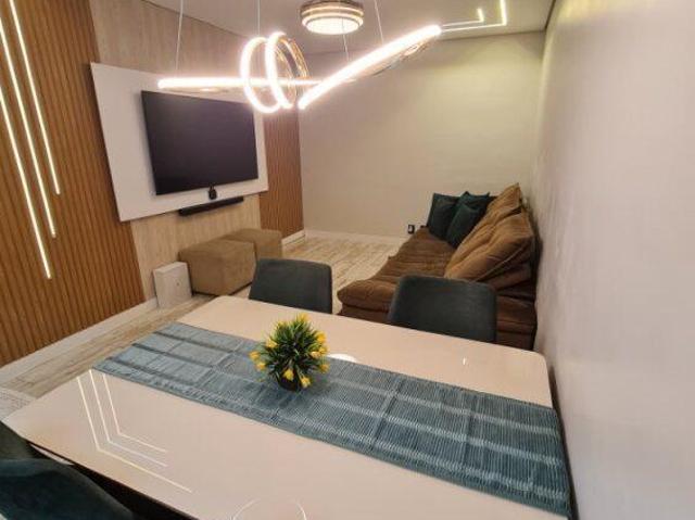 Apto completo no Cond Bosque das Caviunas | Rosa e Rangel Consultoria e Assessoria Imobiliária