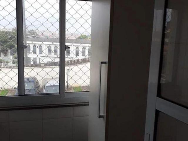 Apto condomínio estrelas, 2 dorm, 1 vaga,sacada, com planejados