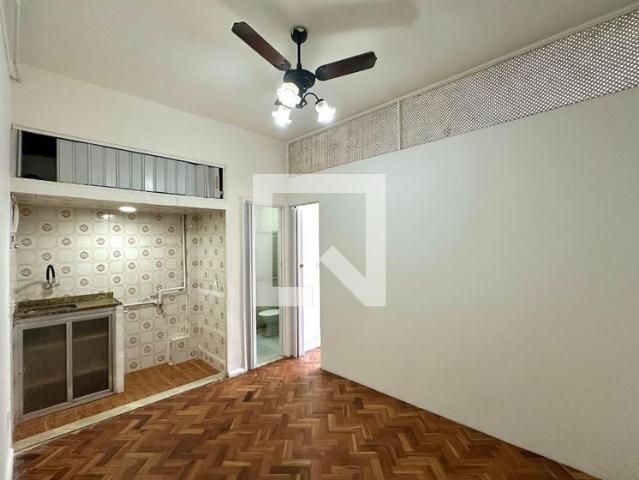 Apto, Copacabana, 1 Quarto, 24 m2 Rio de Janeiro