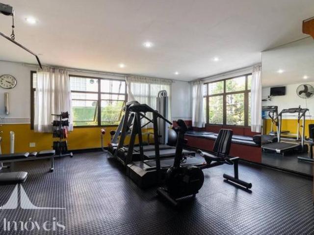 APTO CORAÇÃO DE ALPHAVILLE, 3 SUÍTES, 2 GARAGENS, VISTA LIVRE!