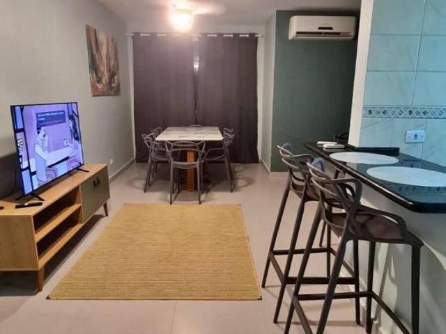 APTO DUPLEX TODO REFORMADO, 3 DORMITÓRIOS + DEP LAZER, ÓTIMA LOCALIZAÇÃO!