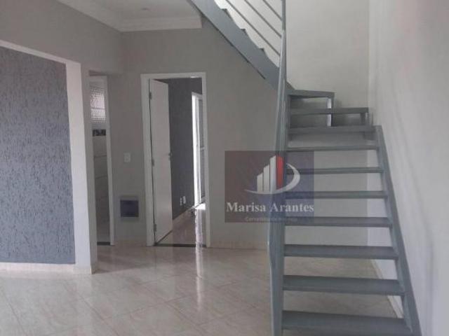 Apto Duplex, cobertura, 4 dotms. No Bosque dos Eucaliptos