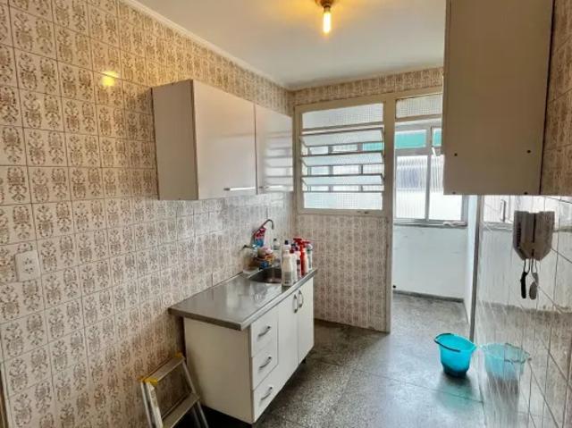 Apto de 01 dorm no Passo da Areia, sala, cozinha, banheiro e área
