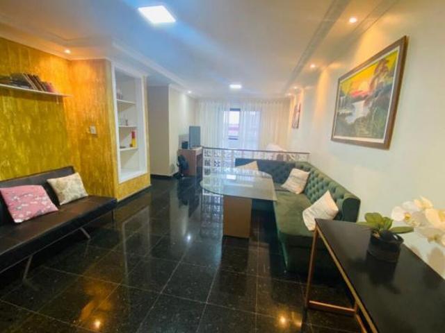 Apto de 02 Dorms c/ Suíte, 93 m² de área útil, MOBILIADO. Bairro: Vila Tupi