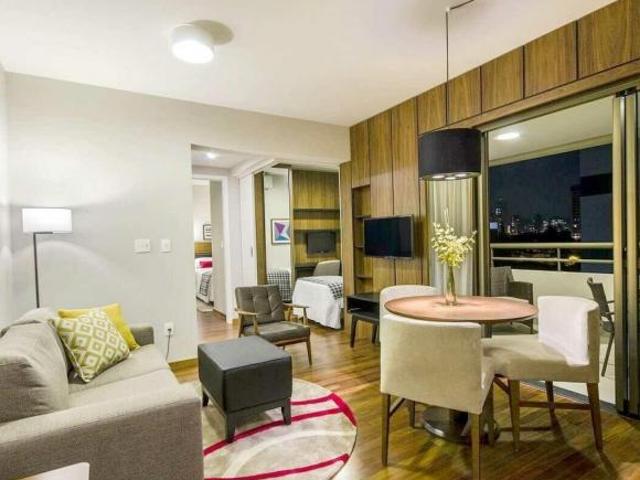 Apto de 02 dorms com serviços no Brooklin
