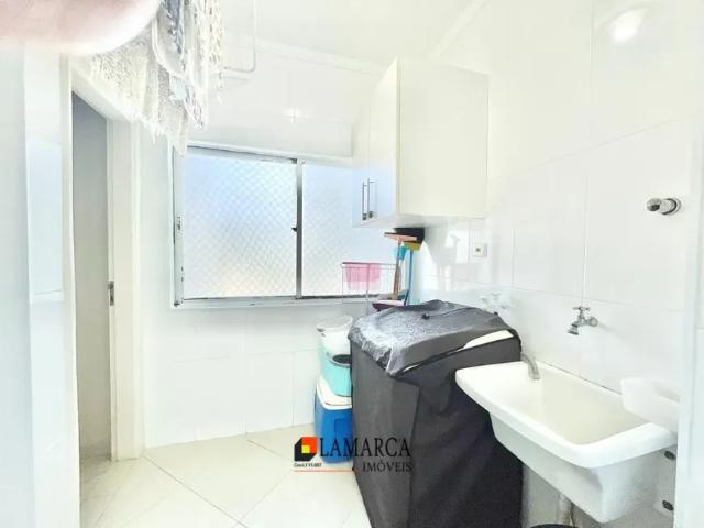 Apto. de 03 dormitorios a venda em Guaruja