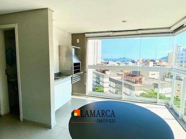 Apto de 03 dormitorios a venda em Guaruja