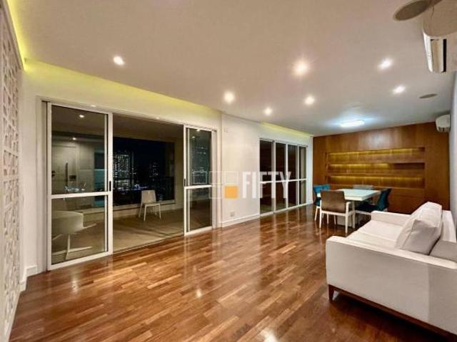 Apto. de 168m² com 4 dor./3 suítes + Escritório/Churrasqueira/4 vagas + depósito/Lazer de Clube no B