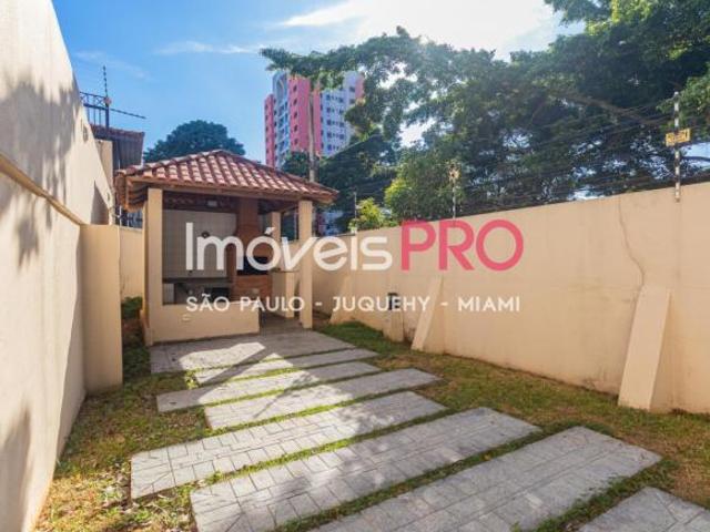 Apto de 100m2 com 2 dorm sendo 1 suite e 1 vaga no Vila Mariana