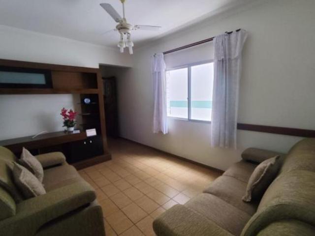 Apto de 2 Dorm. 88 m² de área útil. BAIRRO: FORTE