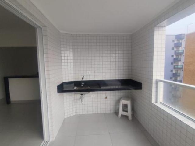 Apto de 2 Dorm c/ 1 suíte, SACADA, 84,21 m² de área útil. BAIRRO: CANTO DO FORTE