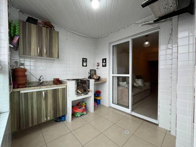 Apto de 2 Dorm c/ 2 suítes, PORTEIRA FECHADA, sacada gourmet, 2 vagas, 86,00 m² de área útil. Bairro