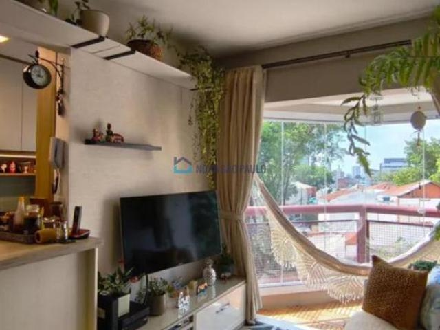 Apto de 2 Dorm com suite e 1 vaga na Vila Mariana: Modernidade e Silêncio a Passos do Metrô Ana Rosa