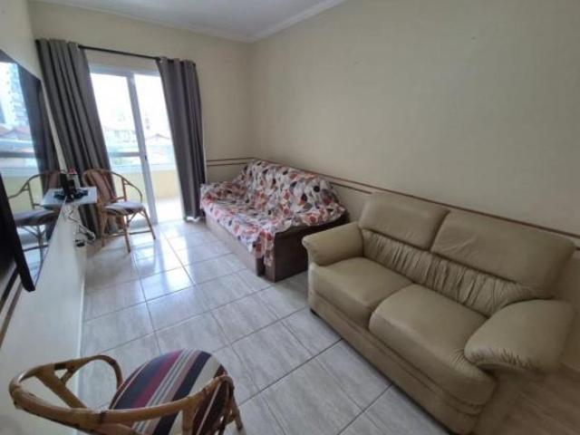 Apto de 2 Dorm, sendo 1 suíte c/ sacada, 70 m² de área útil. Bairro: AVIAÇÃO