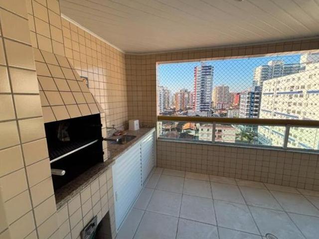 Apto de 2 Dorm, sendo 1 suíte, C/ SACADA, 80 m² de área útil. bairro: OCIAN