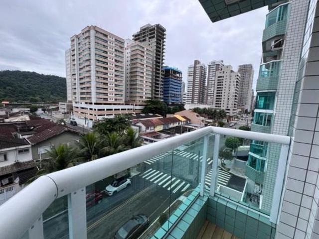 Apto de 2 Dorm, sendo 1 suíte, SACADA, 65 m² de área útil. BAIRRO: CANTO DO FORTE