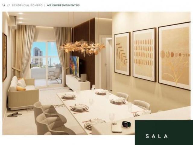 Apto de 2 Dorms, c/ sacada, 2 BANHEIROS, 80 METROS DA PRAIA, 59,40 m² de área útil. Bairro Jardim Re