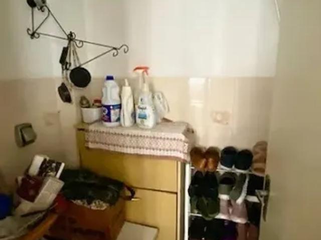 Apto de 2 dts. No Guaruja a venda