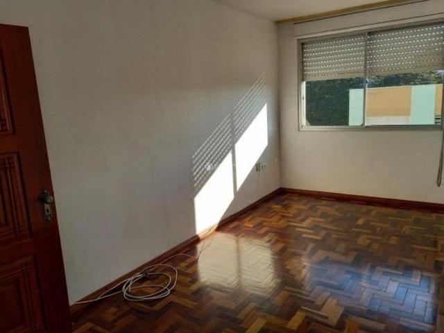Apto de 2 quartos,garagem e cond com infraestrutura