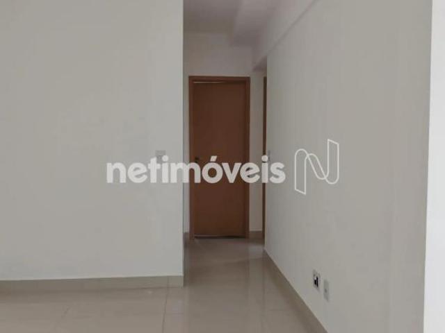 Apto de 3/4 com suíte, closet, elevador, prédio individual, com 2 vagas