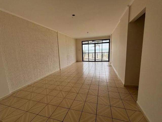 Apto de 3 Dorm, c/ 1 suíte, 276 m² de área útil. BAIRRO: TUPI