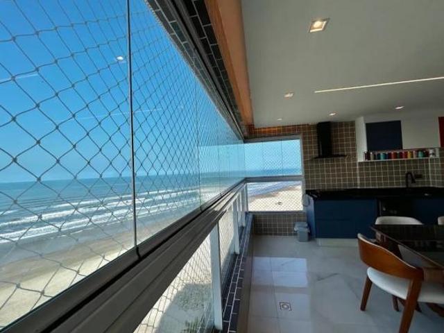 Apto de 3 Dorm c/ 1 SUÍTE, FRENTE MAR, 115 m² de área úitl. Bairro: FLORIDA