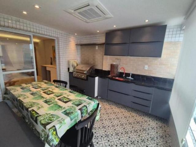Apto de 3 Dorm c/ 1 suíte, sacada gourmet, PORTEIRA FECHADA, 120 m² de área útil. BAIRRO: FORTE