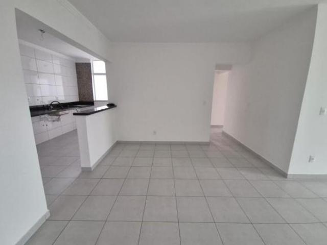 Apto de 3 Dorm c/ 1 SUÍTE, VISTA MAR, 100 m² de área útil, bairro: GUILHERMINA