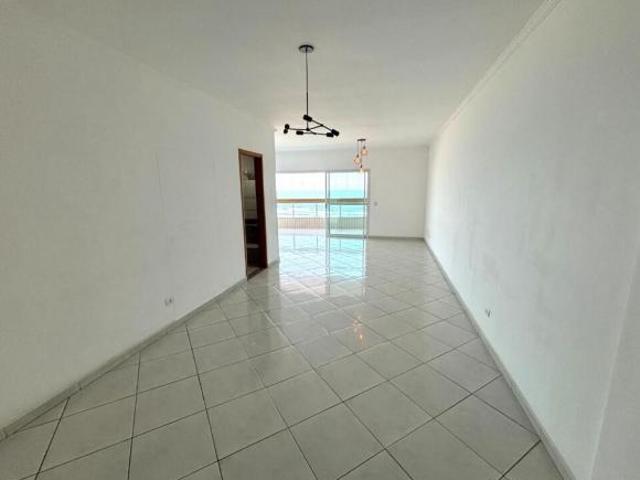 APTO de 3 Dorm c/ 3 SUÍTES, FRENTE MAR, 173 m² de área útil. BAIRRO: AVIAÇÃO