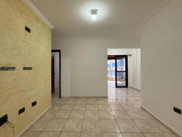 Apto de 3 Dorm, sendo 1 suíte, c/ sacada, 119 m² de área útil. BAIRRO: CANTO DO FORTE