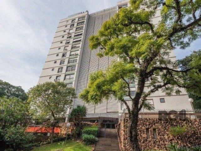 Apto de 3 dormitórios no Mont Serrat com linda vista da cidade e 1 vaga de garag
