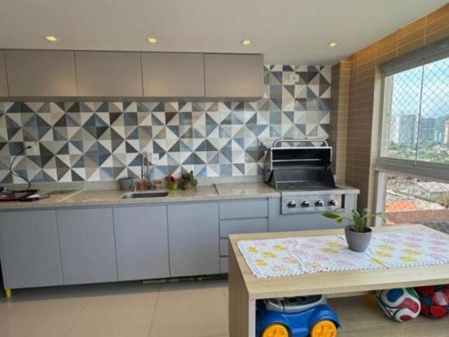 Apto de 3 Dorms c/ 3 Suítes, 104 m² de área útil. Bairro: Canto do Forte