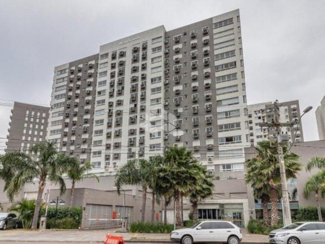 APTO DE 3 QUARTOS COM VISTA DESLUMBRANTE EM PORTO ALEGRE!