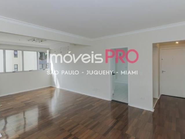 Apto de 90m2 com 2 dorm, living com lavabo e 1 vaga no Itaim