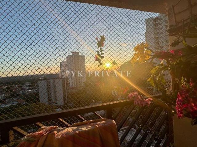 Apto de 93 m² com 3 dormitórios, sendo 2 suítes  Lavabo e 2 vagas de garagem