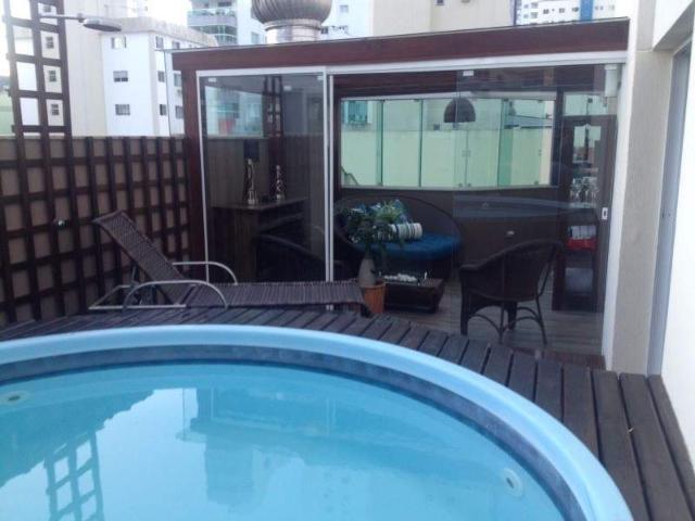 Apto diferenciado com PISCINA PRIVATIVA