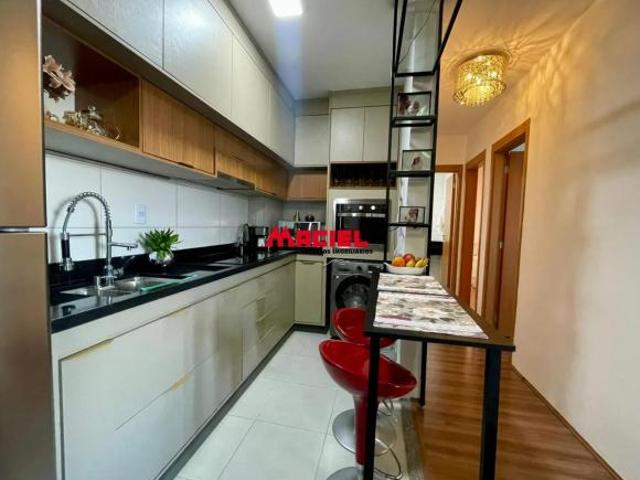 APTO EXCELENTE LOCALIZAÇAÕ RESIDENCIAL FLAMBOYANT