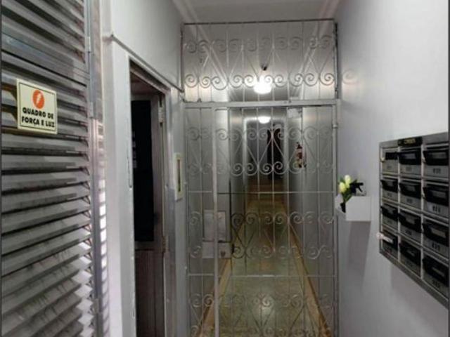 Apto Ed. Célia Maria na Vila Ipojuca São Paulo/SP