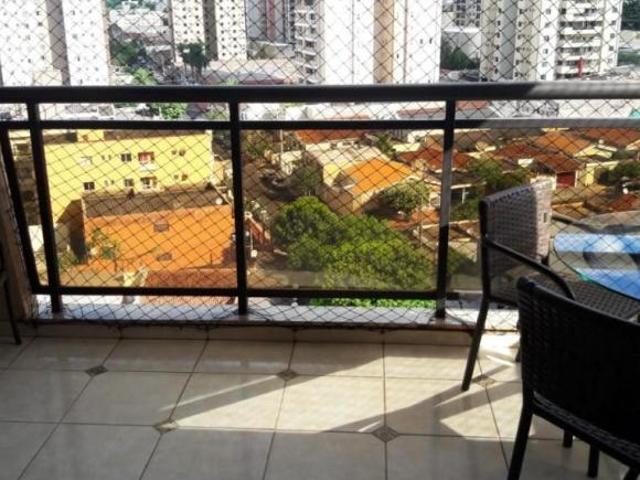 Apto Ed Jacaranda | É aqui na Rosa e Rangel