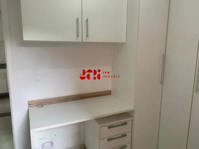 Apto em Moema 58m², 02 dormit. 01 suíte, 02 vagas, mobiliado