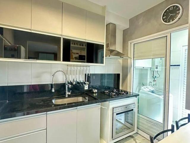 Apto em Alphaville com 81m2 Porteira Fechada Vista Livre!